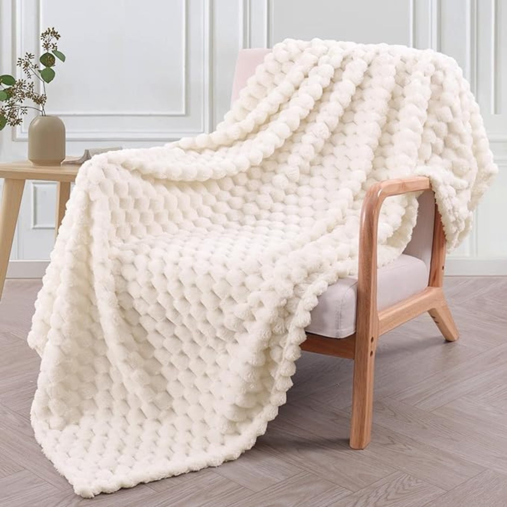 Marshmallow Comfort Throw Blanket – Casa & Beyond
