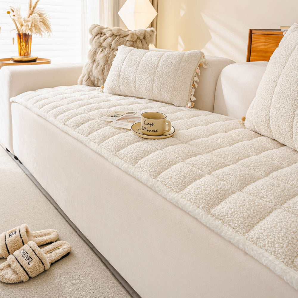 Modern Square Boucle Anti-Slip Couch Cover – Casa & Beyond